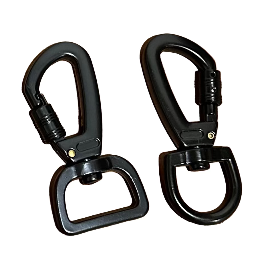 [Add-On] Auto-Lock Carabiner Clipper – Bark N Ball